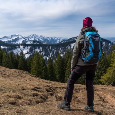 Akaoka : Voyage d'aventure, Randonnée et du Trek sur mesure
